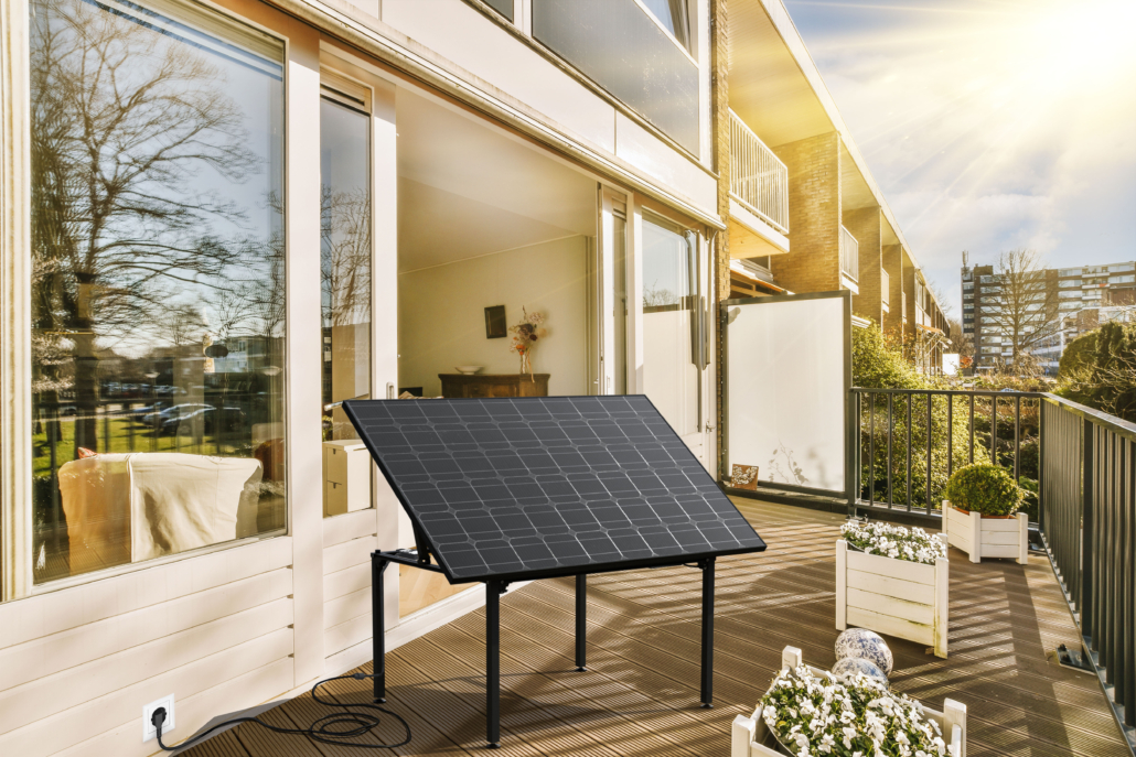 IFA 23: Technaxx zeigt Solar-Tischkraftwerk für Balkon oder Garten